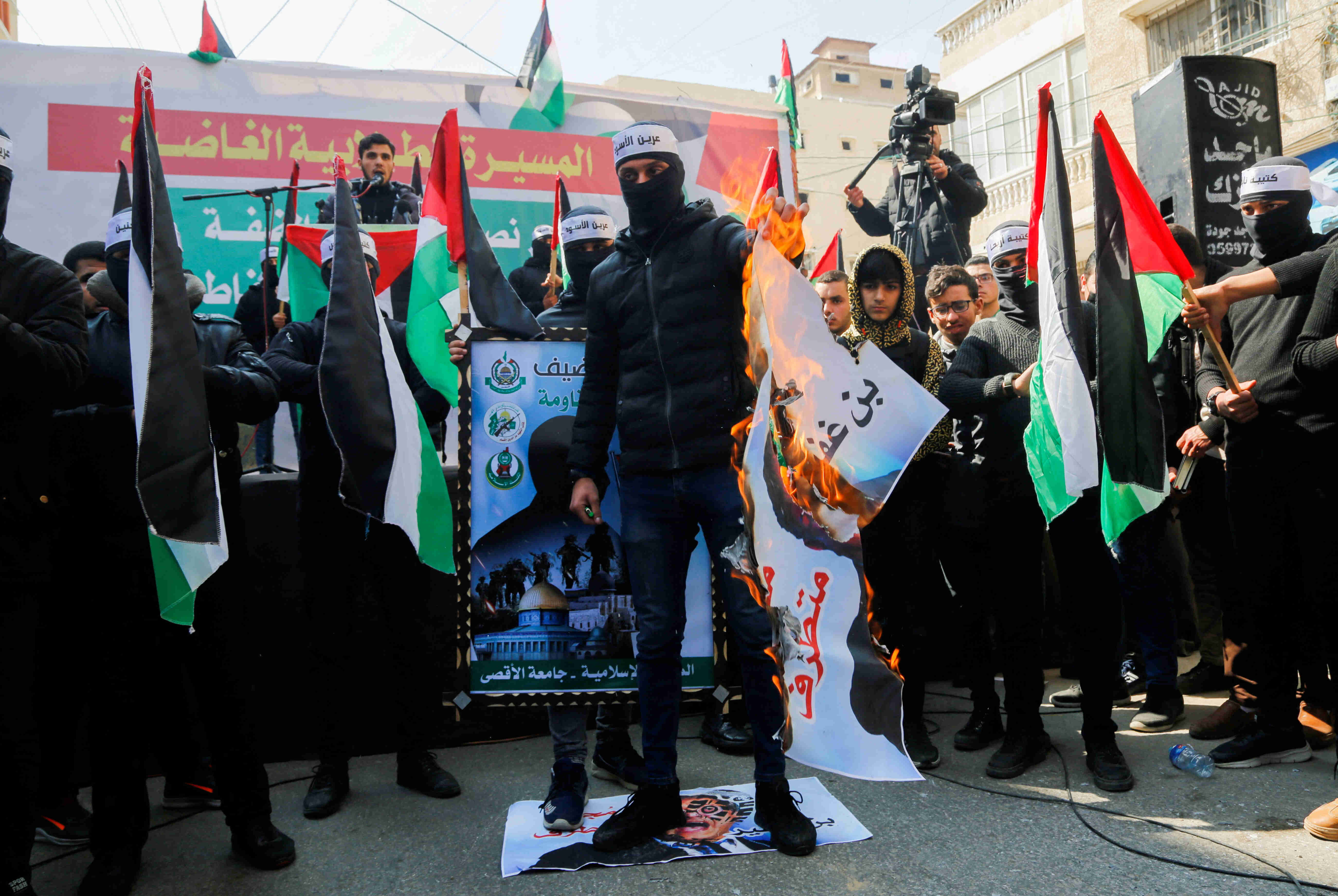 以巴會談承諾遏制暴力 雙方激進勢力放話：不會改變任何事 | - 太報 TaiSounds